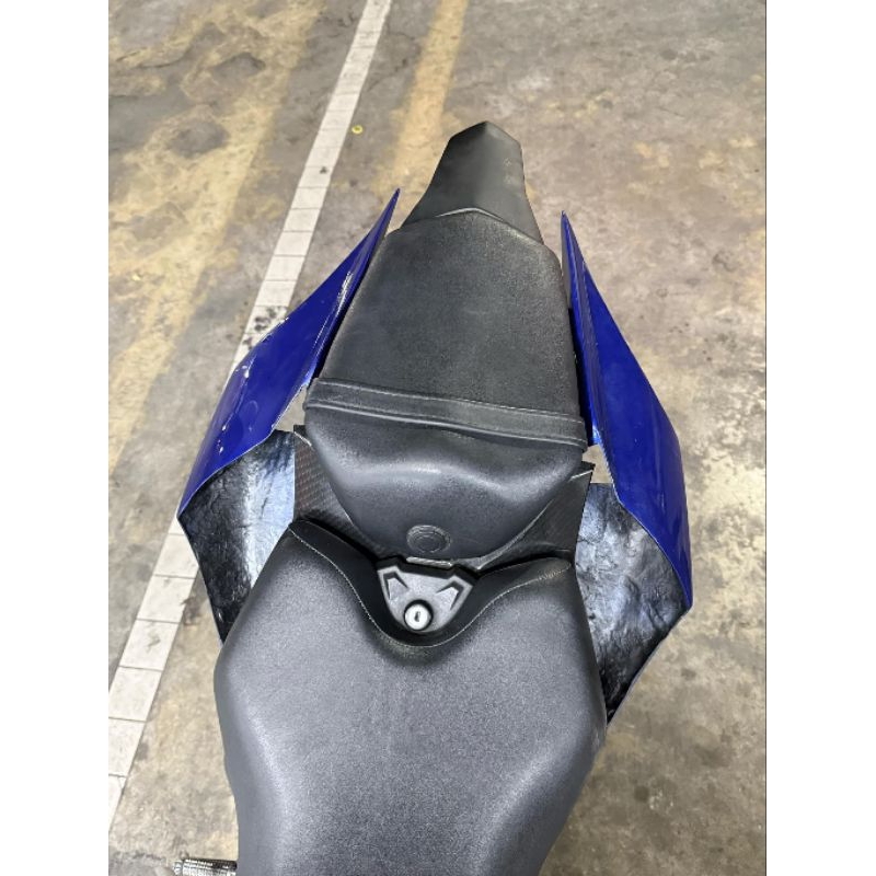 ปีกท้าย r15v.3 ทรงr1(จุดล่างต้องยึดกับอันเดอร์เทล) | Shopee Thailand