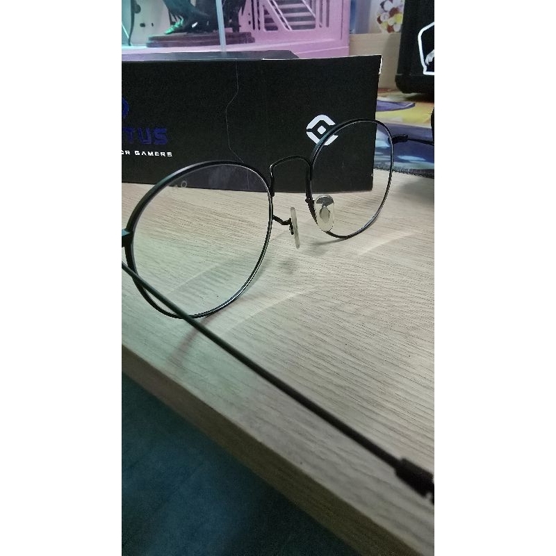 แว่น OPHTUS แว่นกรองแสง รุ่น HOVER 2.0 เลนส์ RetinaX Clear สำหรับเกมเมอร์ | Shopee Thailand