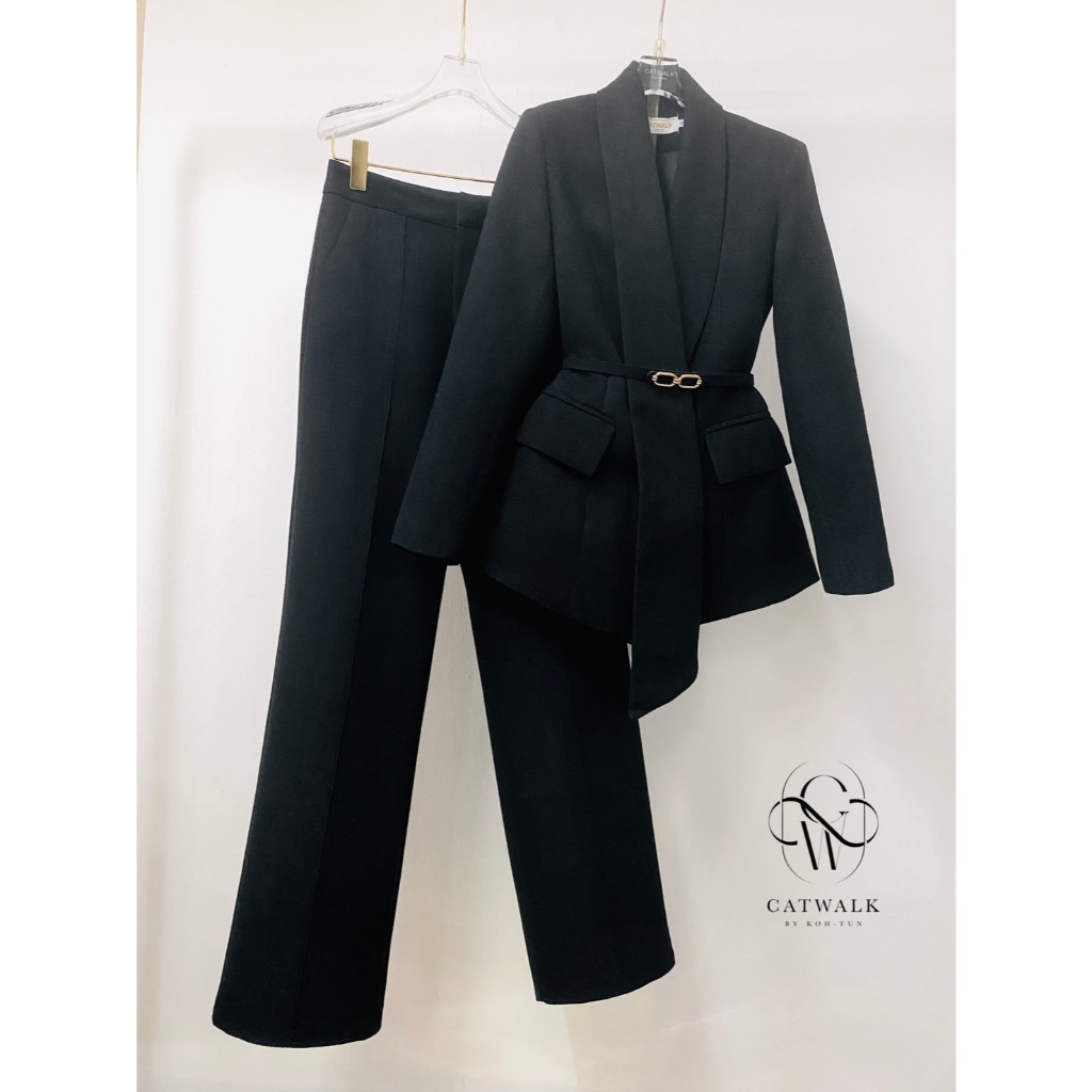 "เช็คสต็อคสินค้าก่อนสั่งซื้อค่ะ" Catwalk Set BLAZER เกรดพรีเมี่ยม ...