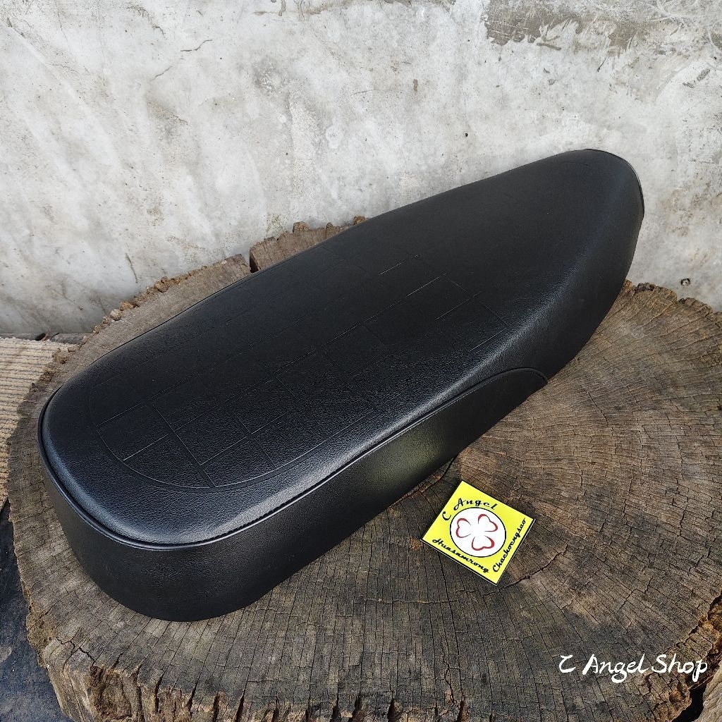 เบาะยาวเดิม C70K2/C50/C90 รุ่นถังรวม แบบที่ 2 | Shopee Thailand