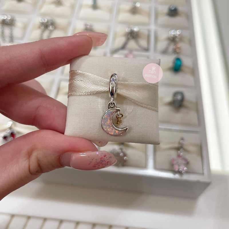 (ของแท้100%)Pandora silver charm Two-tone Key & Moon ชาร์ม โอปอลล์ ...
