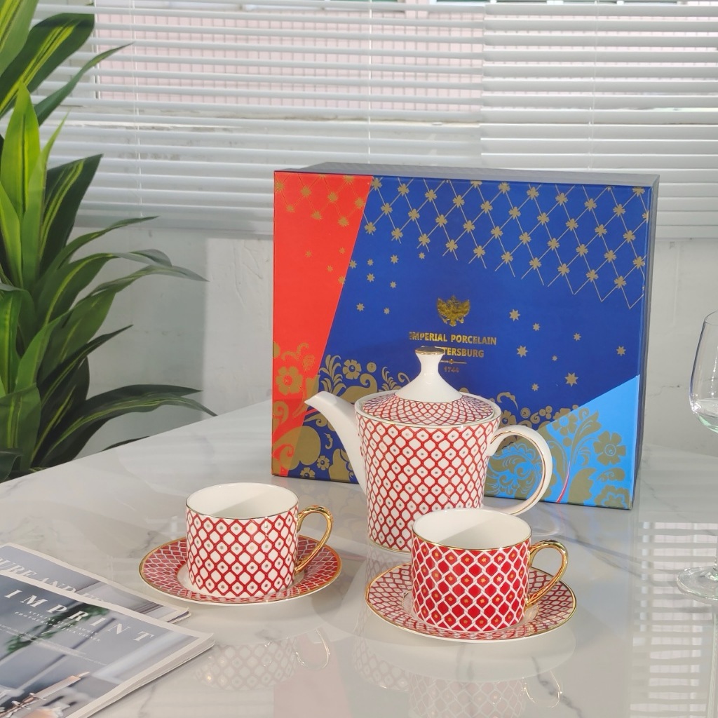 Russian Emperor LOMONOSOV seven star red series of high bone China a ...