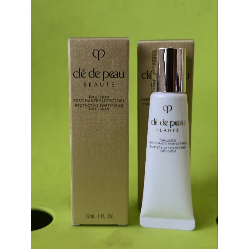 ถูกที่สุด cle de peau ÉMULSION PROTECTIVE FORTIFYING EMULSION ราคาพิเศษ ...