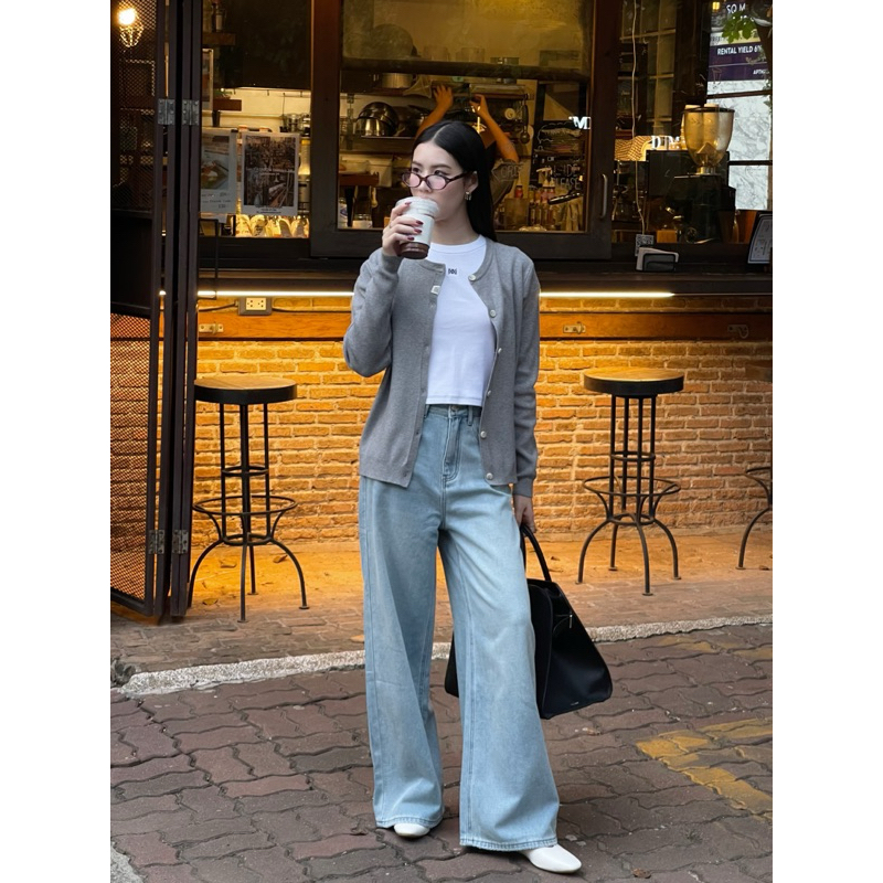 Roomry.n - Katie jeans กางเกงยีนส์เอวสูง ขากระบอกบาน | Shopee Thailand