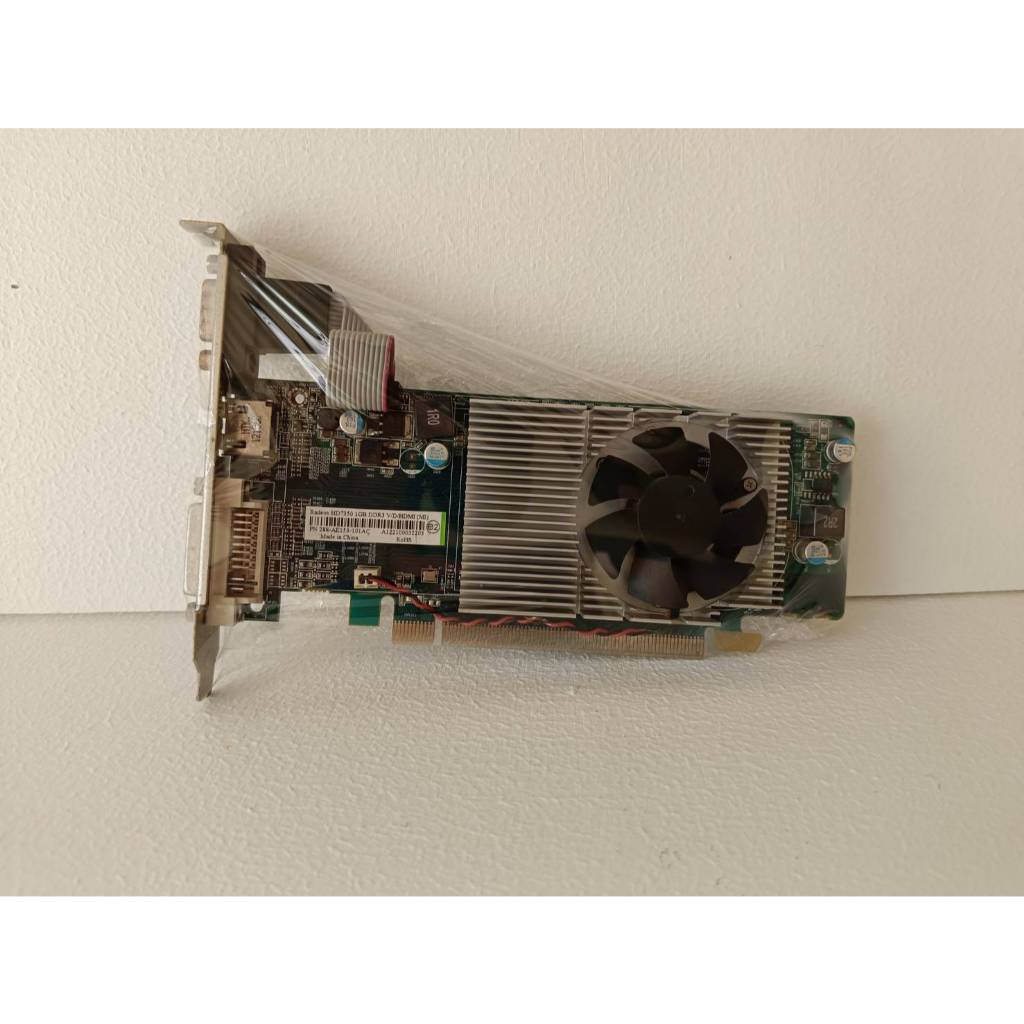การ์ดจอ AMD ATI Radeon™ HD 7350 , 7000 series 1GB DDR3 64 bit สวยๆพร้อม ...