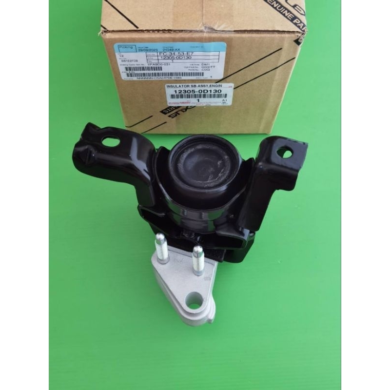 ยางแท่นเครื่องข้างด้านขวา TOYOTA altis ปี2008-2013 #12305-0D130 ...