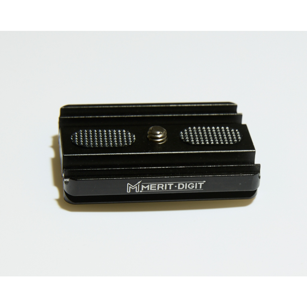 Merit Lock ตัวล็อคสายCableจากกล้อง เพื่อป้องกันการสะดุด | Shopee Thailand