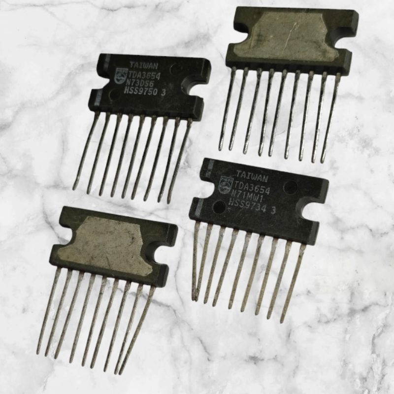 TDA3654 เป็น Vertical Deflection Output Circuit มีทั้งหมด 9 ขา 12-40V. 15A | Shopee Thailand