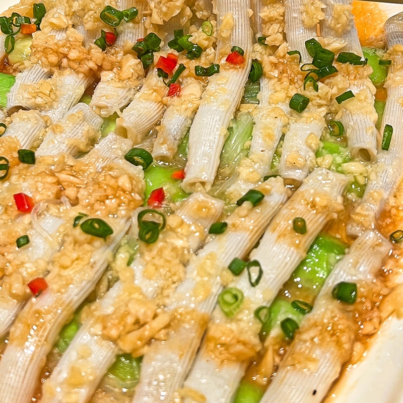 Sipunculus nudus หนอนทรายทะเล 50g-100g เนื้อสะอาด กลิ่นหอม ไม่มีทราย สี ...