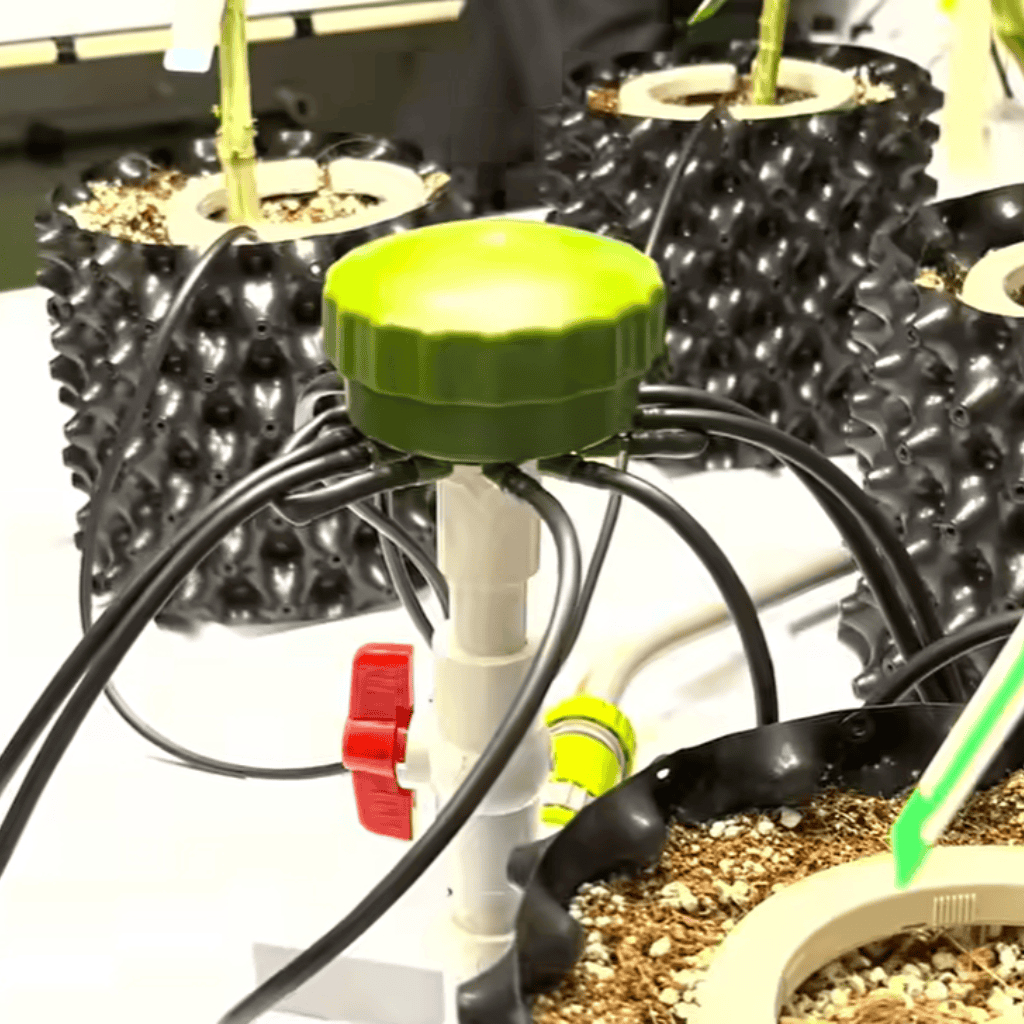 ชุดหัวจ่าย Multi flow 12 หัวจ่ายน้ำ และ หัวน้ำหยด Netafim netbow (ไม่รวมถาด) | Shopee Thailand