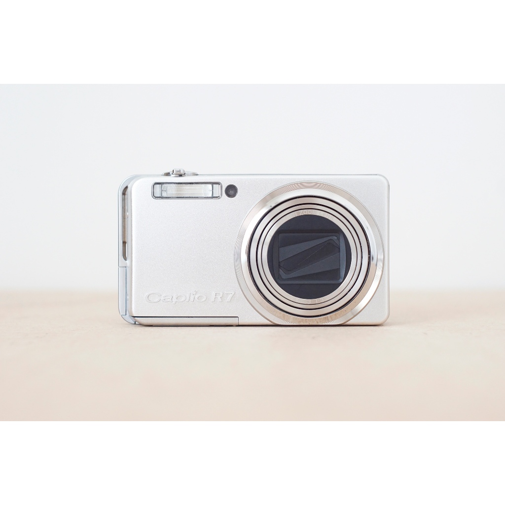 กล้องดิจิตอลคอมแพค Ricoh Caplio R7 | Shopee Thailand