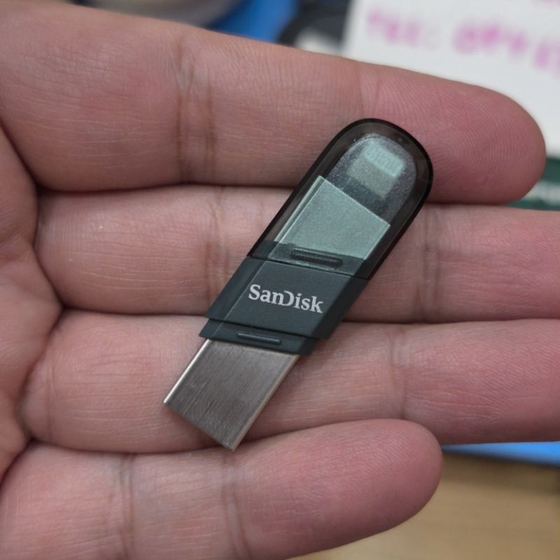 iXpand flash drive flip 128GB มือ2 | Shopee Thailand