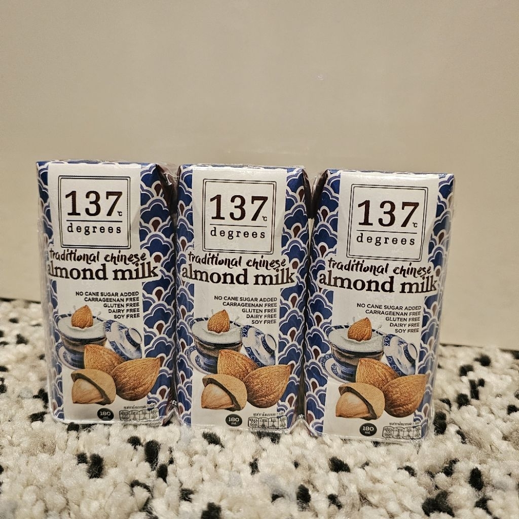 137 ดีกรี นมอัลมอนด์เฮงยิ้ง สูตรจีนโบราณ(เห่งยิ้งแต๊) ขนาด 1 ลิตร 137 Degrees Traditional ...