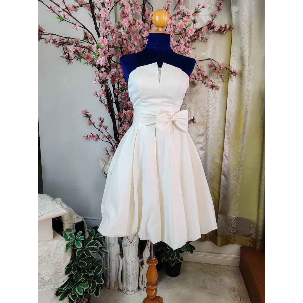 C198 ชุดเจ้าสาวสั้น ชุดถ่ายพรี ชุดมินิมอล (M) 34-28-38 ยาว32 สีขาวครีม ...