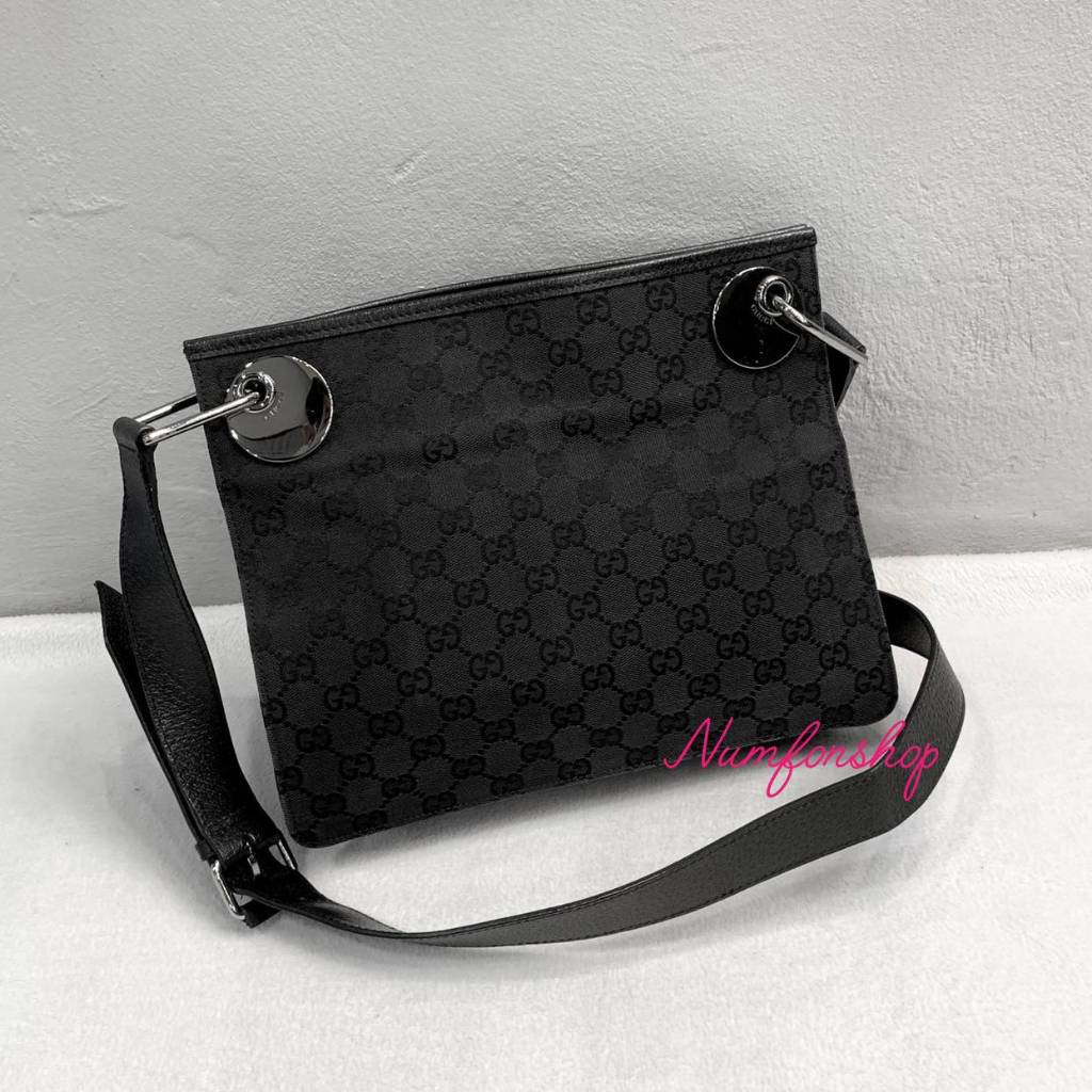 Gucci GG Canvas Eclipse Crossbody Bag Black มือสองสภาพดี | Shopee Thailand