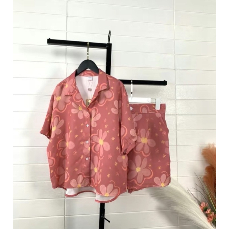 [Niffy Fifty] - ชุดเซ็ตผ้าพรีเมี่ยม เสื้อคอปกแขนสั้น+กางเกงขาสั้น ลาย ...