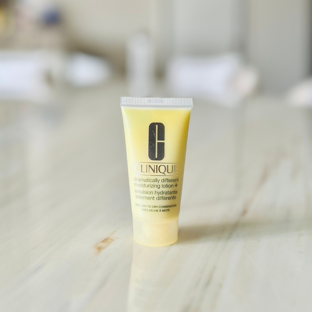 Clinique Dramatically Different Moisturizing Gel 50ml เหมาะสำหรับผิวมัน ...