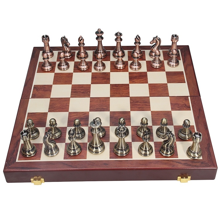 [Super Chess] ชุดหมากรุกสากลไม้พับ (ตัวZinc Alloy สีgreen bronze & red ...