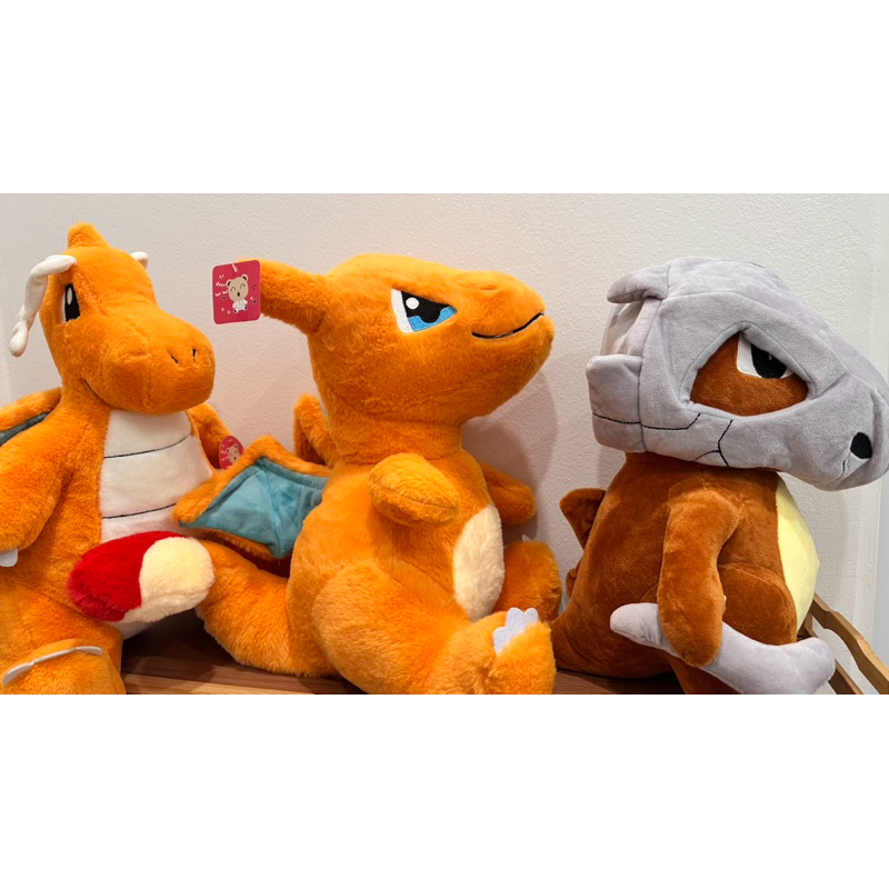 ตุ๊กตาตู้คีบ Cubone/Charizard/Dragonite Pokemon Plushtoy 40-55 ซม. ...