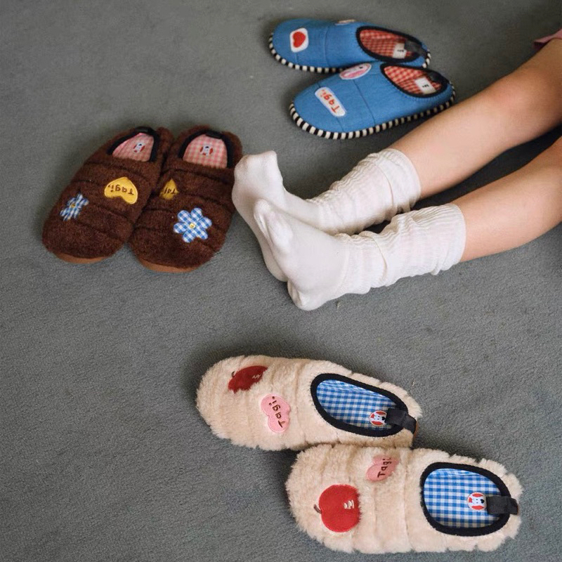 (PRE-ORDER) Tagi. Cowboy & Apple Slippers (แท้ 100%) | Shopee Thailand