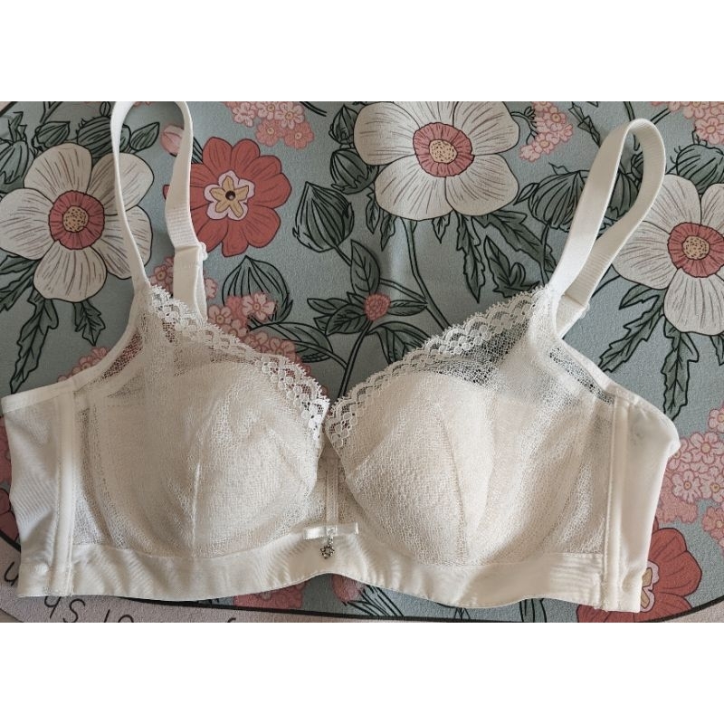 SANFU เสื้อชั้นในบรา มือสอง 34/75B | Shopee Thailand