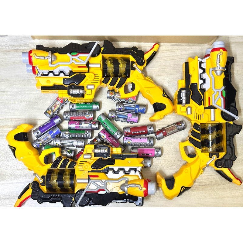 DX Gaburevolver - อุปกรณ์แปลงร่างขบวนการเคียวริวเจอร์มือ 2 มีรอยบ้าง ...