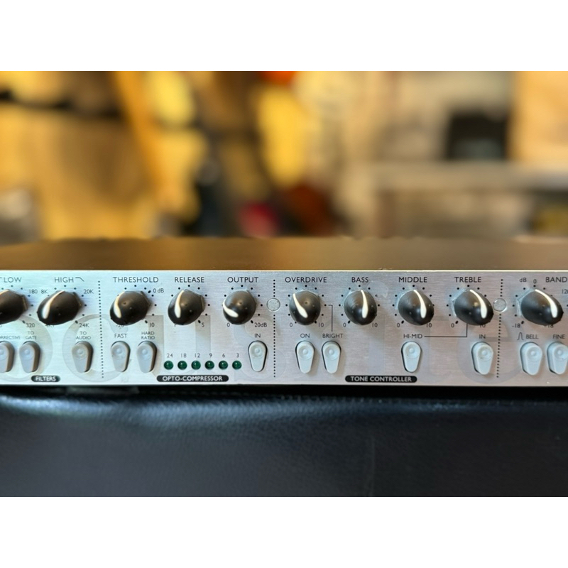 ปรีไมค์ระดับมืออาชีพ Focusrite Pro Audioเสียงใสมาก ปรับได้หลายแบบ มี ...