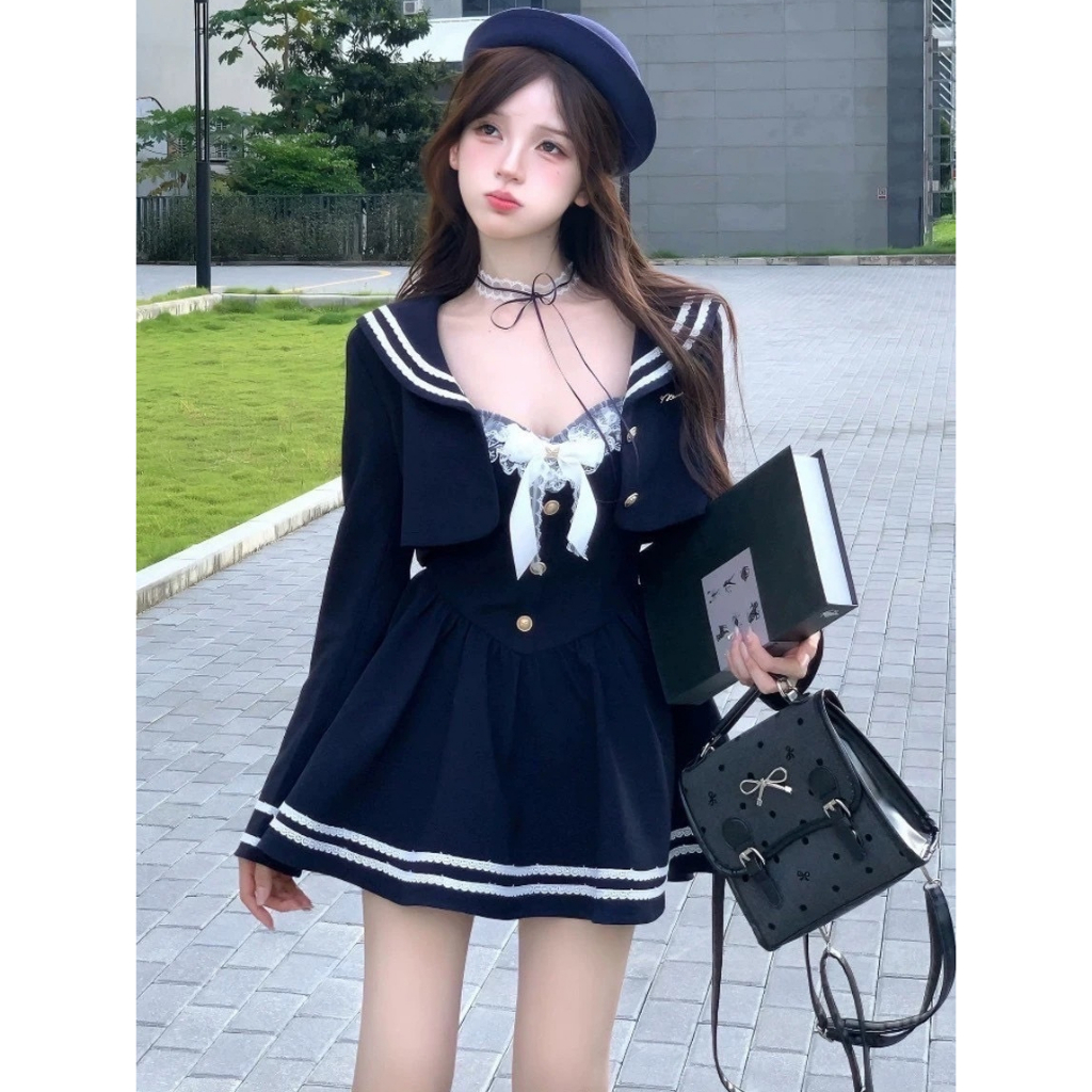 CODE-D CLOSETS | Set 2 ชิ้นสีน้ำเงินกรม มินิเดรสสายสปาเกตตี้อกโค้งแต่งระบายลูกไม้ซีทรู | XS S M ...