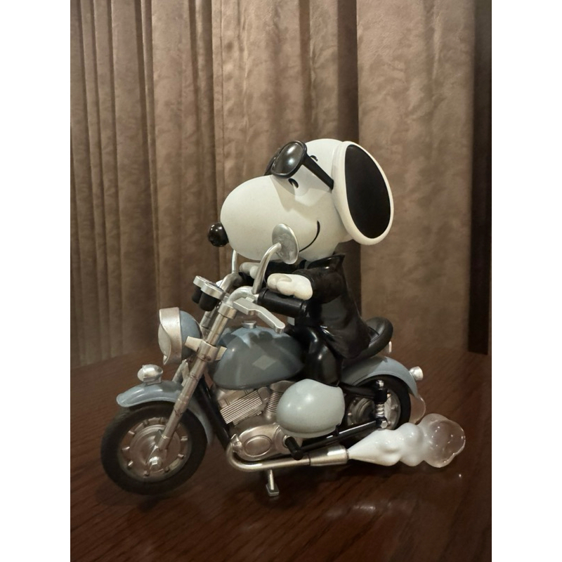 Miniso Snoopy Motorcycle Peanuts (มีตำหนิ) | Shopee Thailand