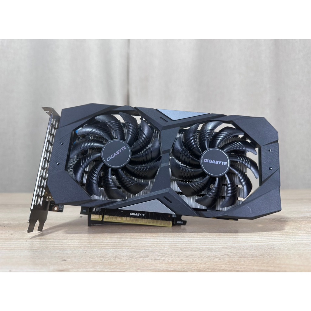 การ์ดจอ(graphic card) Gigabyte GTX 1650 OC 4GB DDR6 (ต่อไฟเพิ่ม 6 pin ...