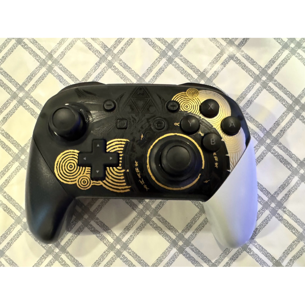 Nintendo Switch : Pro Contoller The Legend of Zelda The Tears of ...