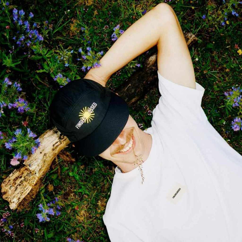 FINGERSCROSSED CAP SUPERLIGHT SUMMER 24 | Shopee Thailand