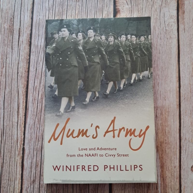 #มือสอง นิยายผู้ใหญ่ Mum's Army. By Winifred Phillips. | Shopee Thailand