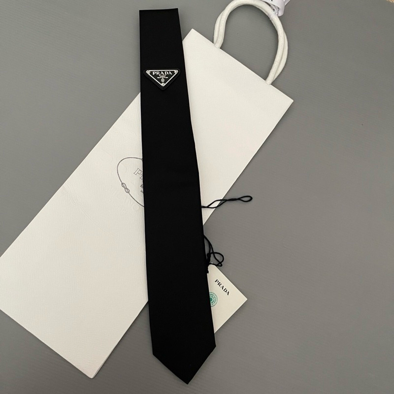 ถูกที่สุด ของแท้ 100% Prada Necktie | Shopee Thailand