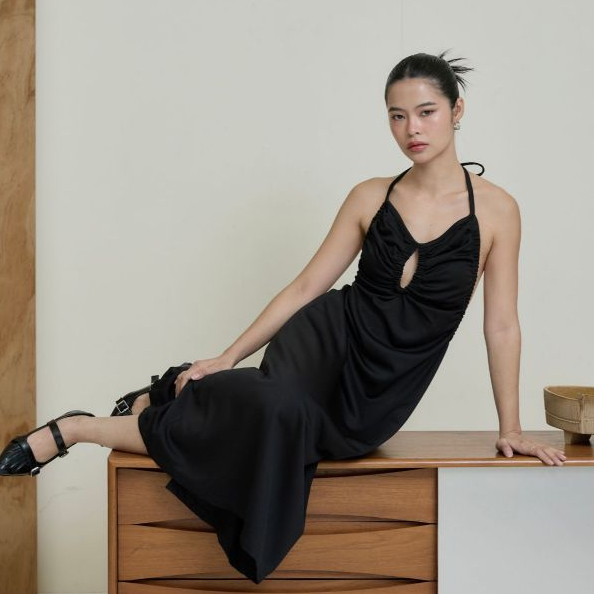 BEGGI DRESS เดรสโชว์หลัง พร้อมเชือกปรับระดับ ผูกไหล่ คล้องคอ | Shopee ...