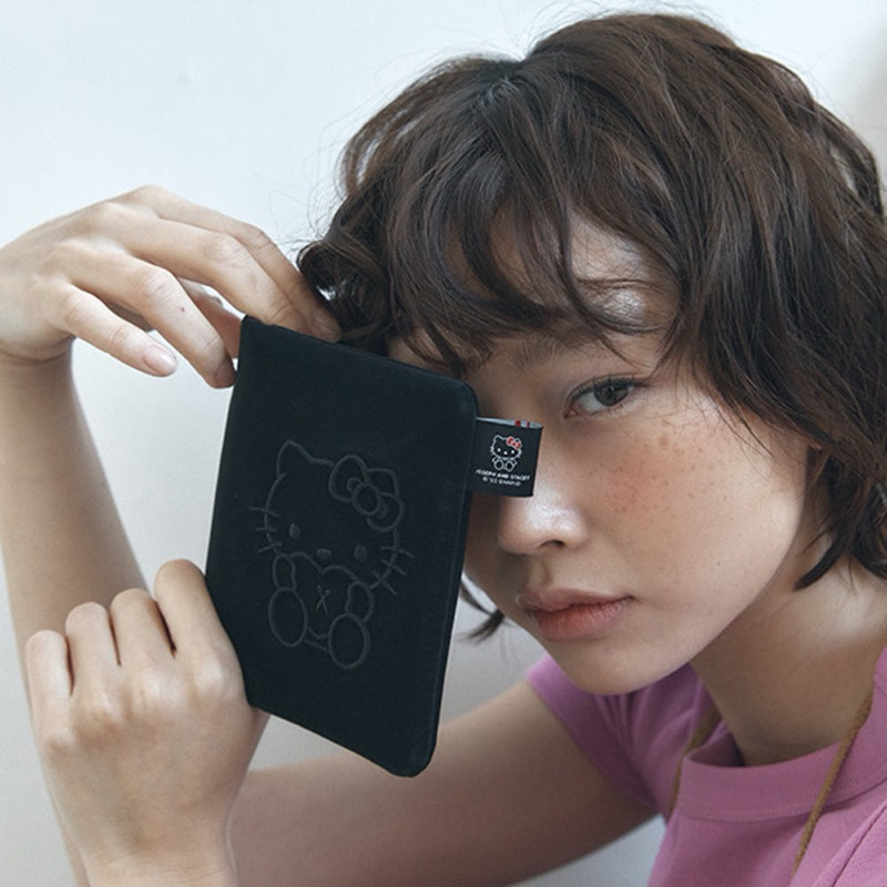 [Joseph & Stacey] Heize Travel Wallet Hello Kitty Black | Shopee Thailand