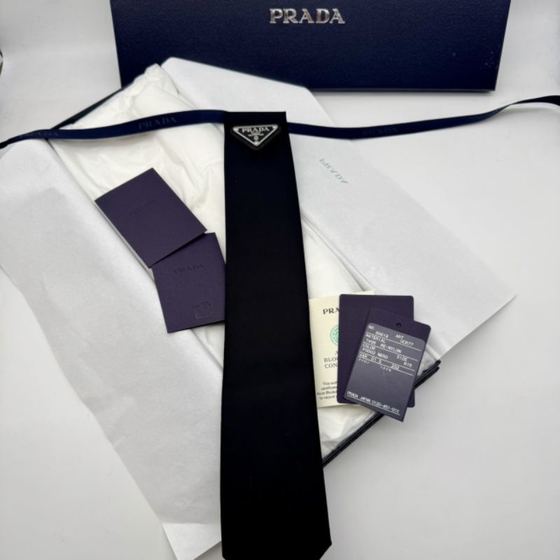 💥💥มาใหม่เนคไทสวยเก๋ ใช้ได้ชาย/หญิง💥💥สุดคูลคร้า💥💥New prada necktie 📌รอ ...