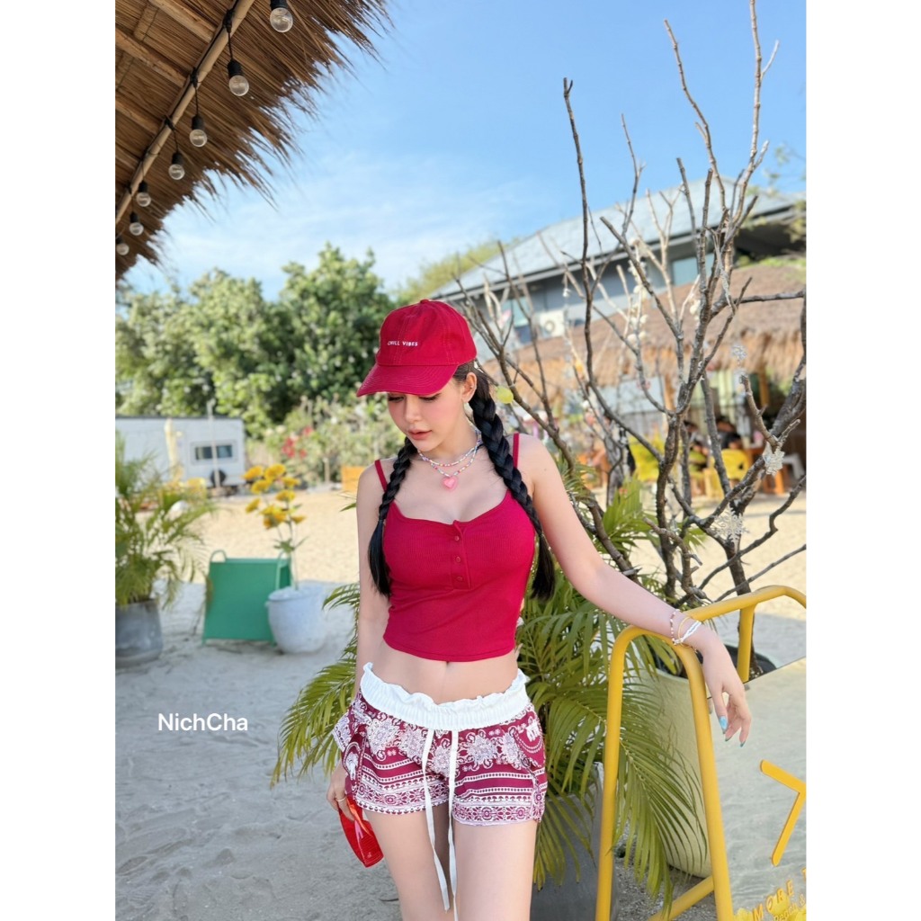 ์Nicha Set2ชิ้น - สายเดี่ยวกระดุมหน้า - กางเกงเอวต่ำขาสั้น มีกระเป๋า ไหมอิตาลี | Shopee Thailand