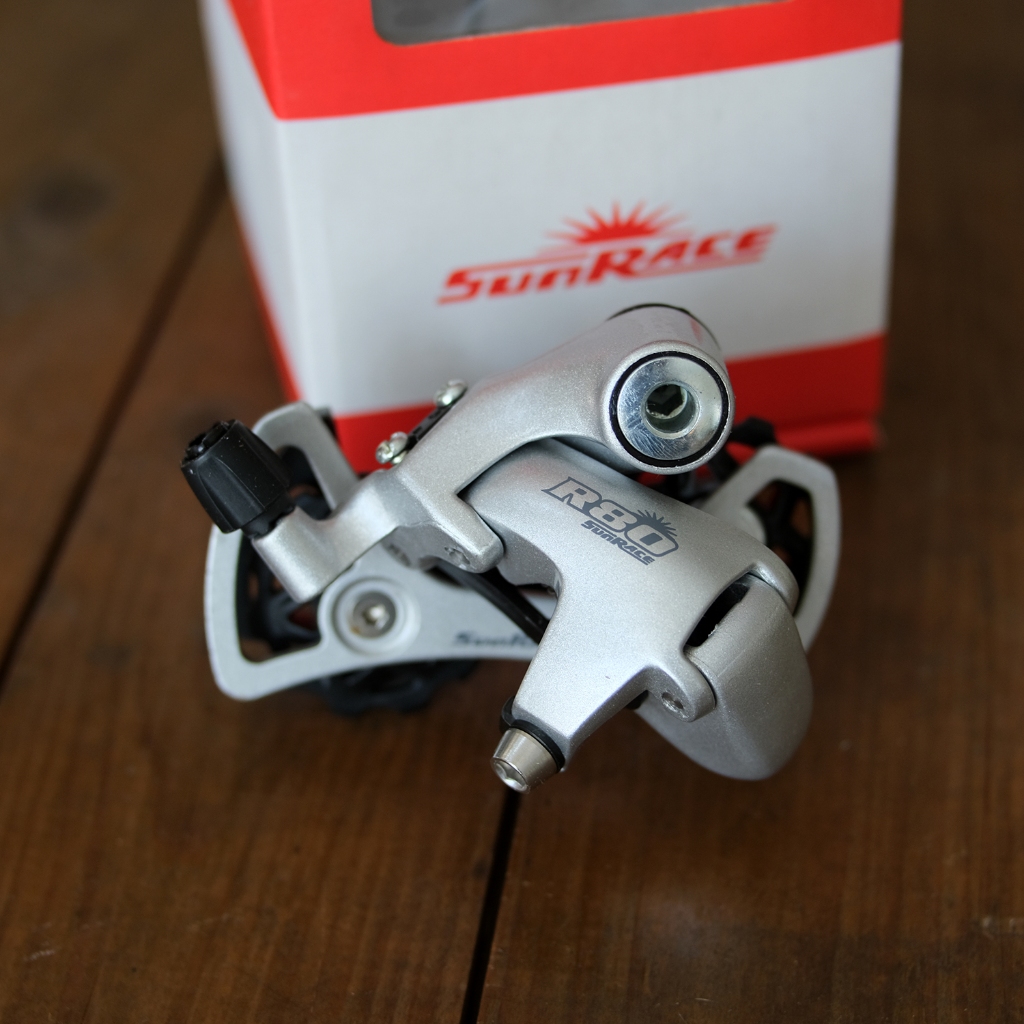 ตีนผีจักรยาน SUNRACE R80 ขาสั้น สำหรับรถพับ/มินิเวโล่ | Shopee Thailand