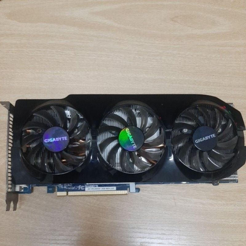 การ์ดจอ GIGABYTE Redeon R9 280X WindForce 3X OC 3G GDDR5 แรงกว่า 1050ti ...