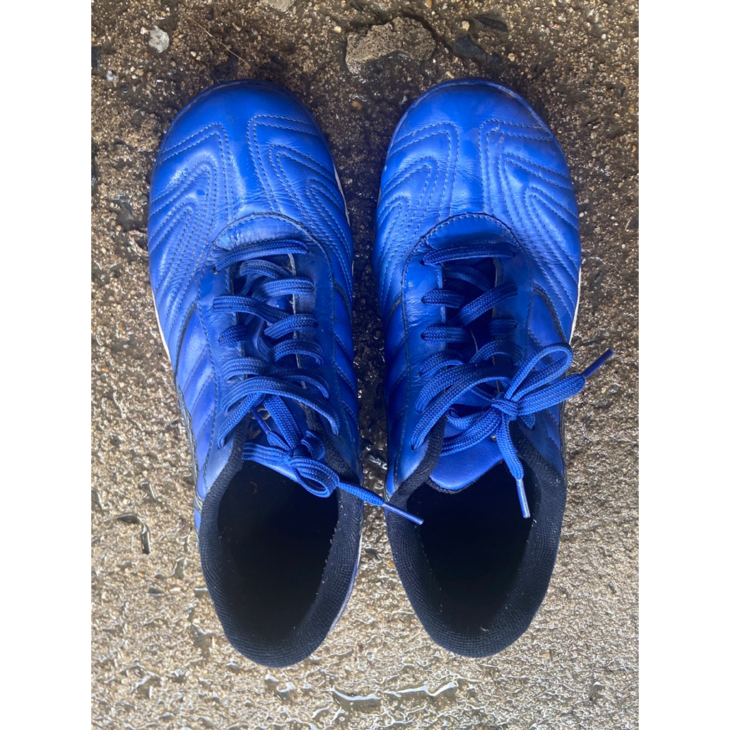 รองเท้าฟุตซอลPAN WAVE II ไซส์42 มือสอง | Shopee Thailand