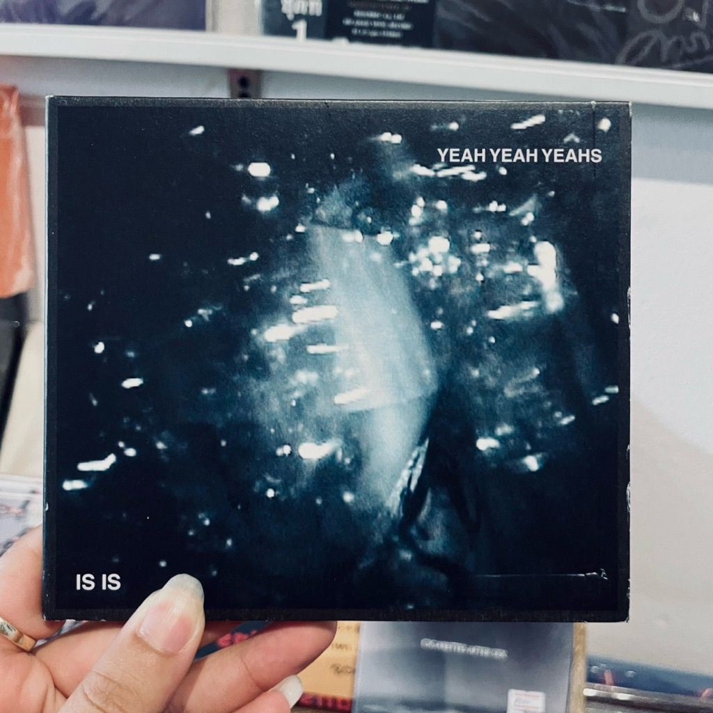 CD Yeah Yeah Yeahs - Is Is (EU, 2007) | Shopee Thailand