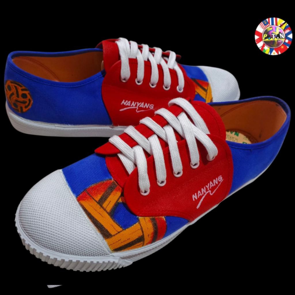 Nanyang Custom รองเท้าตะกร้อนันยางเพ้นท์ลายตะกร้อ+น้ำเงินแดง | เพิ่ม ...