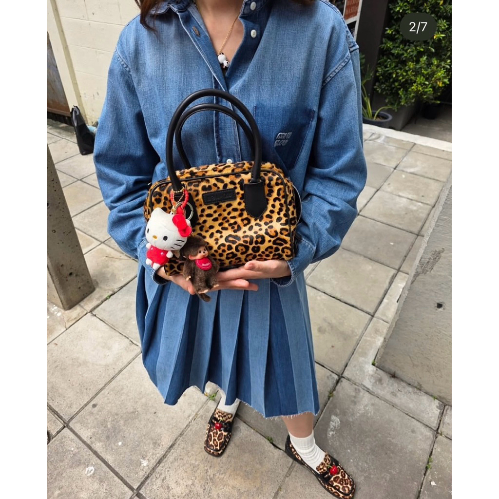 🔥มีโค้ดลด 100.-🔥มีส่งด่วน🔥New!! HOB demure bag in wild leopard | Shopee ...