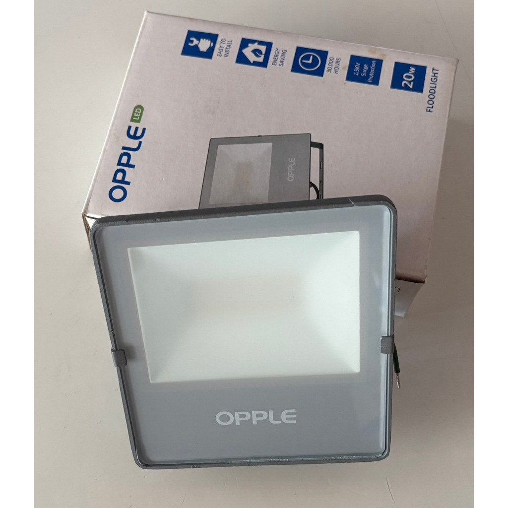 Opple LED Flood Light รุ่น FL-EQ สินค้ากล่องไม่สวย ลด 40% | Shopee Thailand