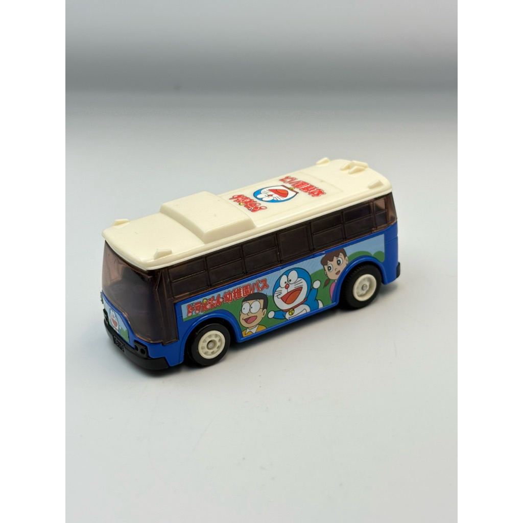 โมเดลรถยนต์ Motor Tomica Doraemon Kindergarten Bus | Shopee Thailand