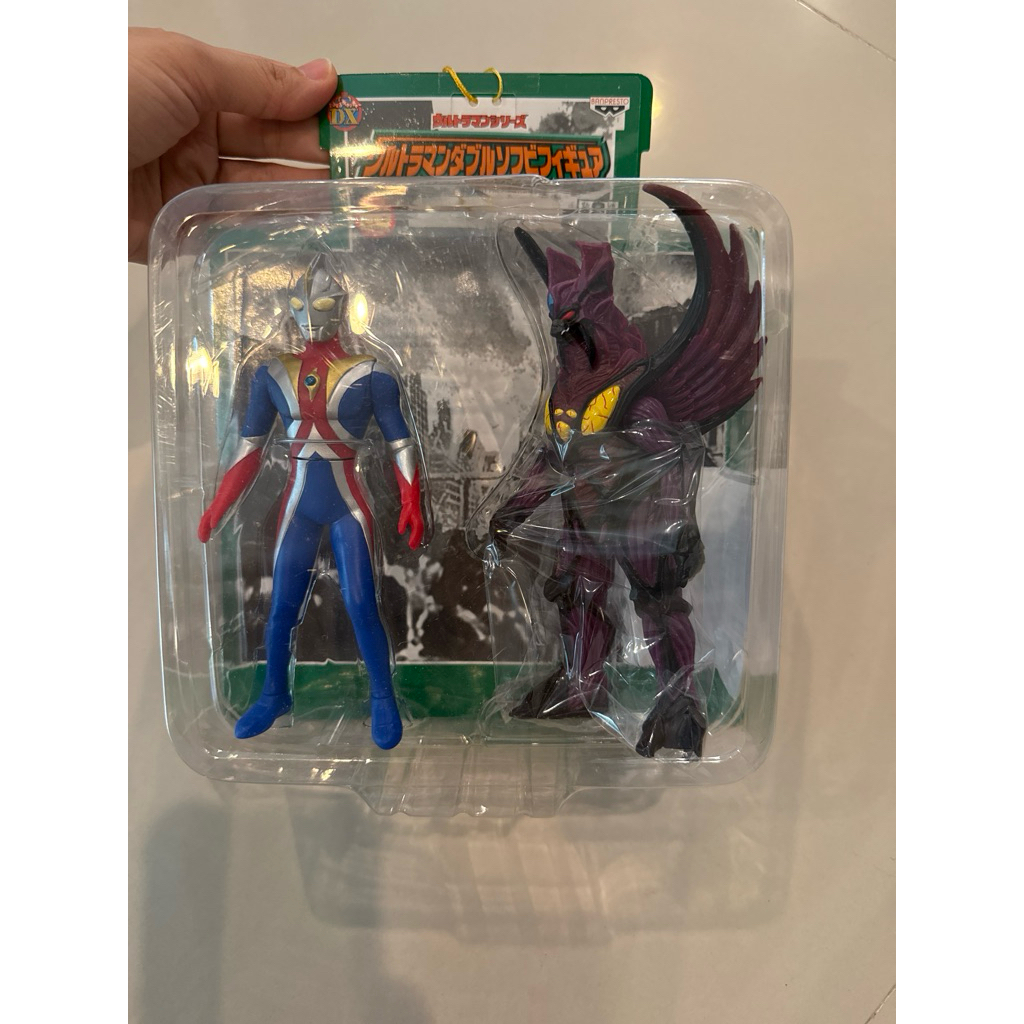 Ultraman & Ultraman Cosmos Double soft ของแท้จากญี่ปุ่นสภาพมือ1แต่กล่อง ...