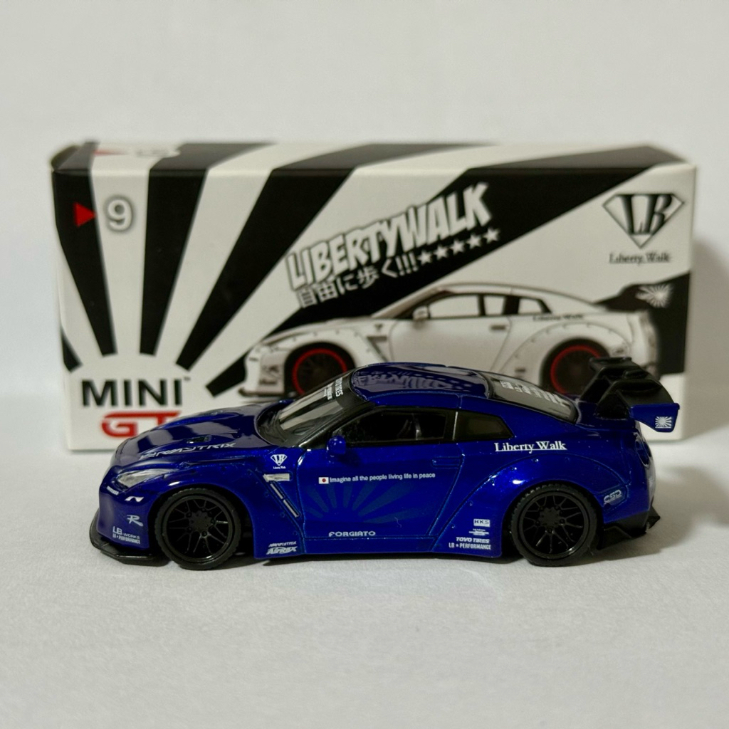 MINI GT NO.34 LB Works Nissan GT-R R35 Type I Rear Wing Ver.1 Candy ...