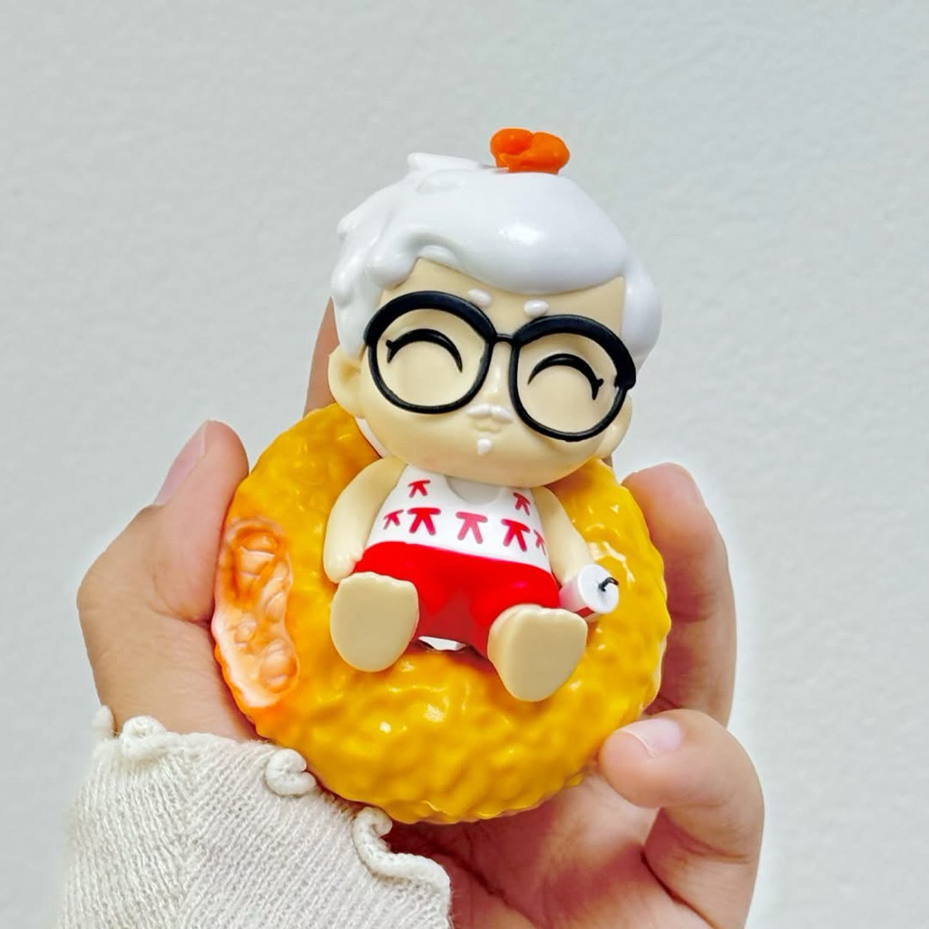 กล่องจุ่ม KFC Baby Sanders Figure Collection 🍩🍤SHRIMP N’CHILL | Shopee ...