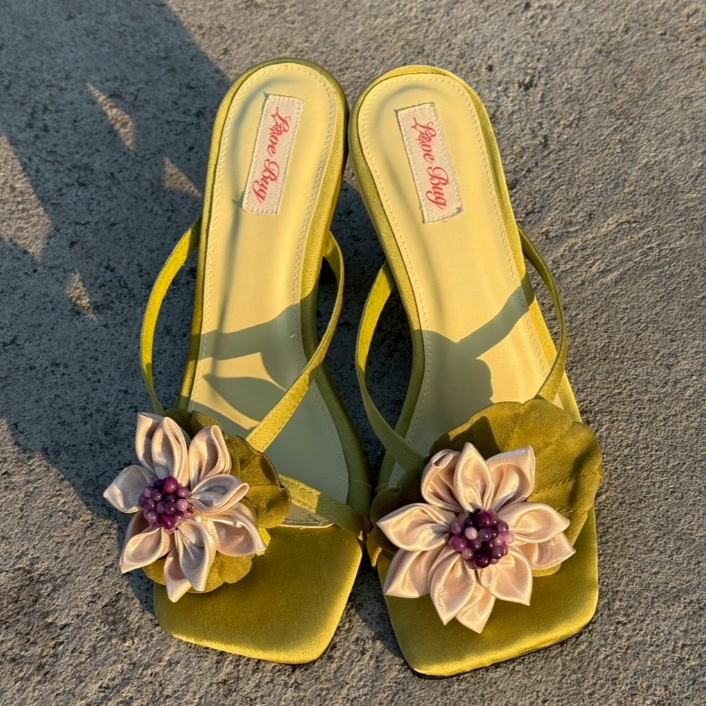 Lotus series - white lotus รองเท้าดอกบัวแฮนด์เมด | Shopee Thailand